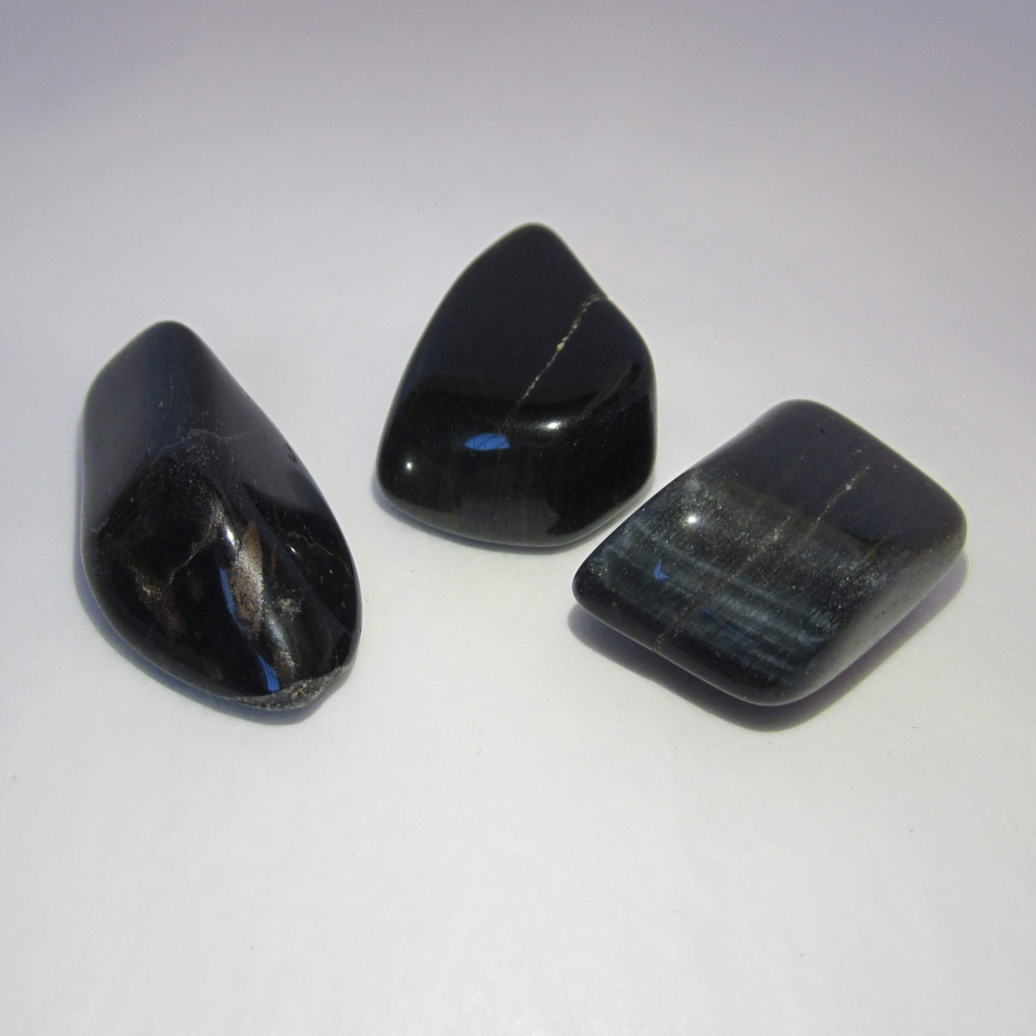 Pierre Roulée Oeil de Faucon - energies des pierres